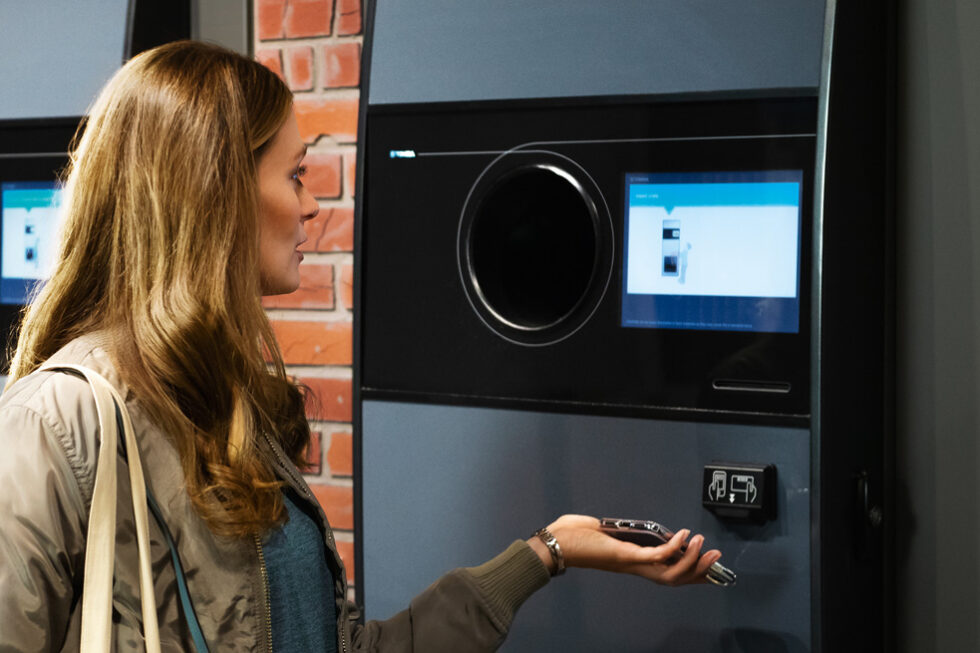 Collection and sorting technology for depots - TOMRA